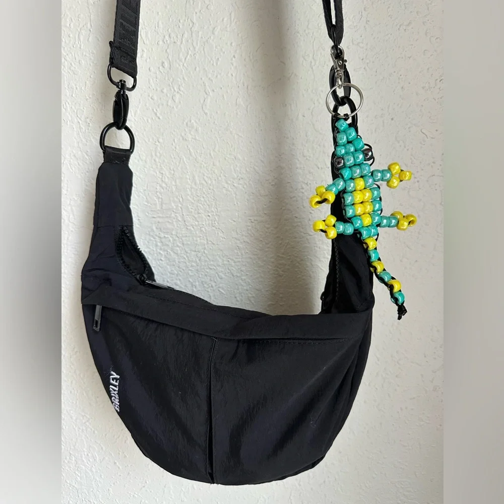 Handmade | Accessories | 9s Pony Bead Lizard Keychain Retro Beaded Bag ...